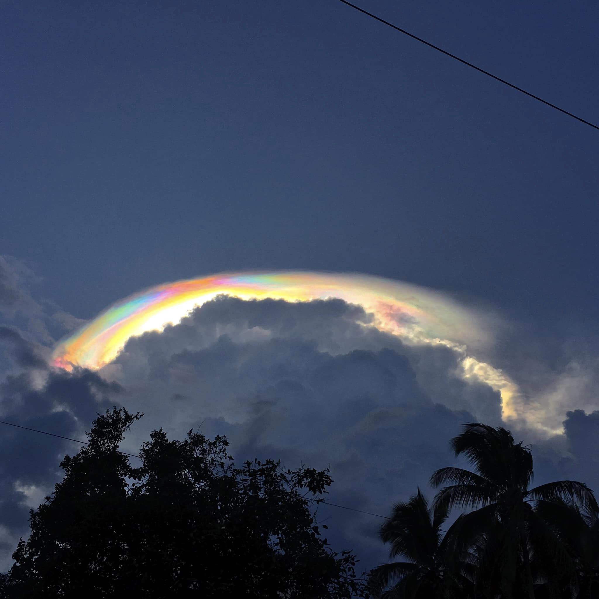 Unusual 10-Type Cloud Formation in The Sky That Surprises You